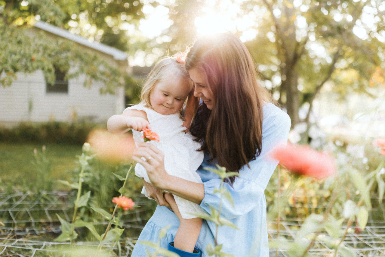 The {Farmer} & The Florist Interview: Danielle Grandholm - Floret Flowers