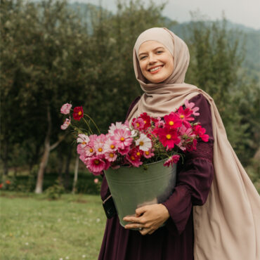 Scholarships - Floret Flowers